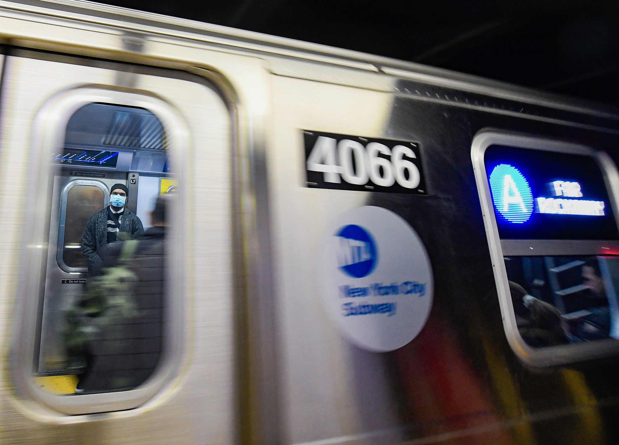 Subway and rail service changes: March 17-20